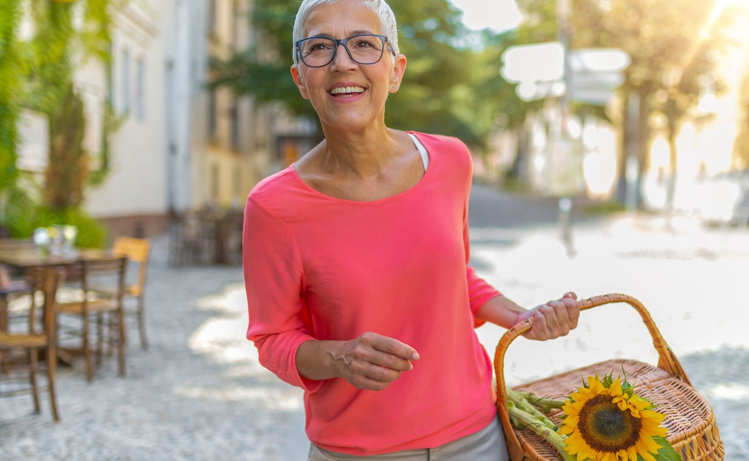 Ohrenkorrektur (Otopexie): OP-Ablauf & Kosten | Moser Kliniken
